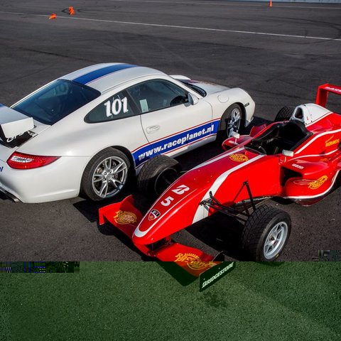 Zelf een racewagen besturen op… | Milledoni - Spot on gifts